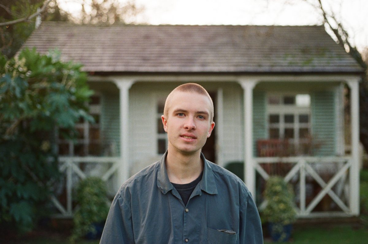 Kit Gordon drops immersive two-sided concept single