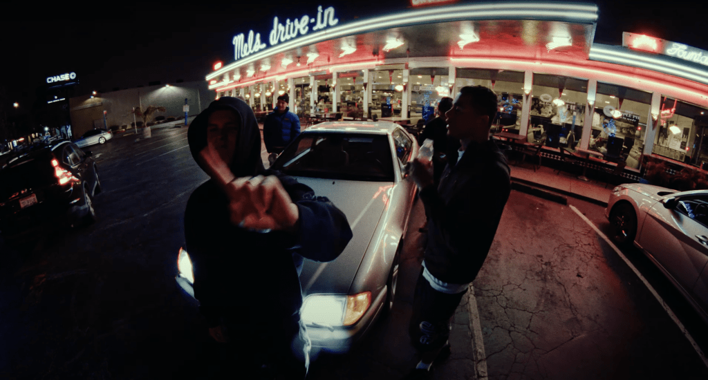 Ashbeck and El Londo team up once again for "INTHATMODE"